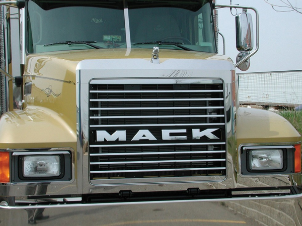 Bug Deflector Grille Surround fits Mack Ch, Set Forward Axle Models On ...